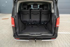 Black Mercedes-Benz V 250 2018 in Vilnius, with an engine capacity of 2.14 L and mileage of 198 thousand km for 27990 €, photo 26 on AUTOMOTO.COM.LV