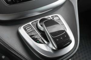 Black Mercedes-Benz V 250 2018 in Vilnius, with an engine capacity of 2.14 L and mileage of 198 thousand km for 27990 €, photo 32 on AUTOMOTO.COM.LV