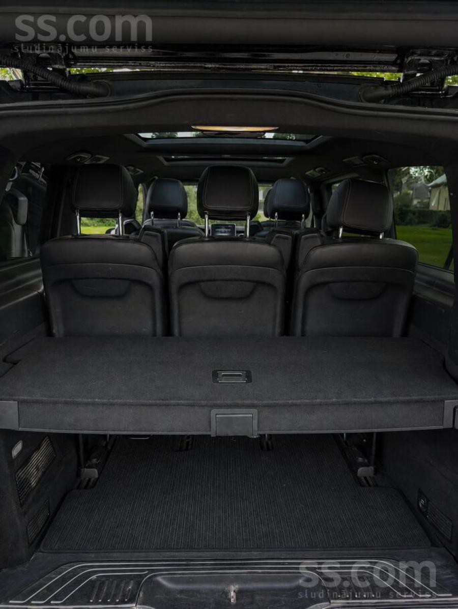 Black Mercedes-Benz V 250 2018 in Riga, with an engine capacity of 2.20 L and mileage of 239 thousand km for 28900 €, photo 19 on AUTOMOTO.COM.LV