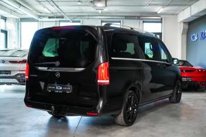 Black Mercedes-Benz V 250 2018 in Marijampole, with an engine capacity of 2.14 L and mileage of 245 thousand km for 29950 €, photo 12 on AUTOMOTO.COM.LV