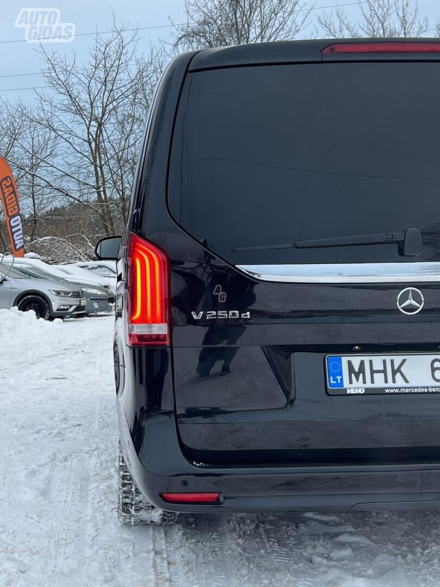 Melns Mercedes-Benz V 250 2021 Viļņa, ar dzinēja tilpumu 2.00 L un nobraukumu 66 tūkst. km par 40000 €, foto 4 vietnē AUTOMOTO.COM.LV