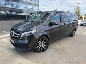 Black Mercedes-Benz V 250 2021 in Riga, with an engine capacity of 2.00 L and mileage of 137 thousand km for 40990 €, photo 1 on AUTOMOTO.COM.LV