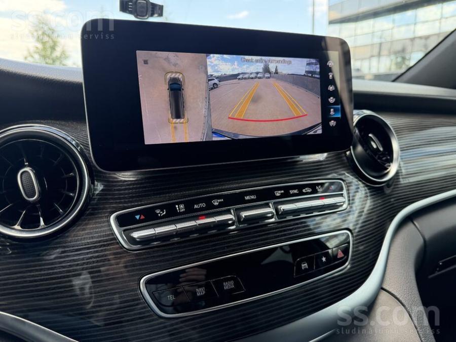 Black Mercedes-Benz V 250 2021 in Riga, with an engine capacity of 2.00 L and mileage of 137 thousand km for 40990 €, photo 11 on AUTOMOTO.COM.LV