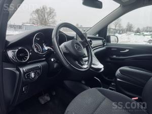 Black Mercedes-Benz V 250 2022 in Riga, with an engine capacity of 2.00 L and mileage of 102 thousand km for 39900 €, photo 13 on AUTOMOTO.COM.LV