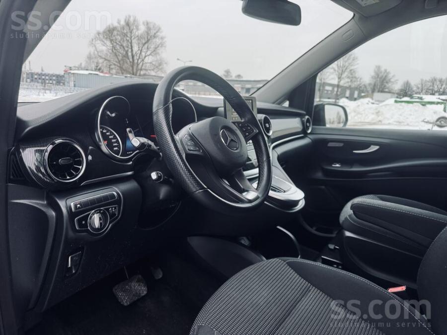 Black Mercedes-Benz V 250 2022 in Riga, with an engine capacity of 2.00 L and mileage of 102 thousand km for 39900 €, photo 13 on AUTOMOTO.COM.LV
