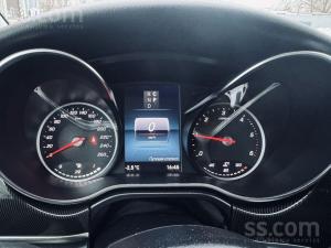 Black Mercedes-Benz V 250 2022 in Riga, with an engine capacity of 2.00 L and mileage of 102 thousand km for 39900 €, photo 14 on AUTOMOTO.COM.LV