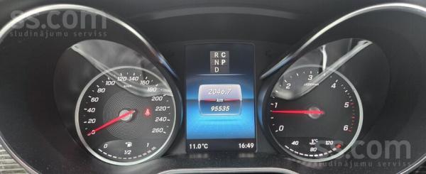 Melns Mercedes-Benz V 250 2022 Rīga, ar dzinēja tilpumu 2.00 L un nobraukumu 96 tūkst. km par 53000 €, foto 9 vietnē AUTOMOTO.COM.LV