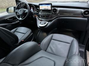 Melns Mercedes-Benz V 250 2023 Rīga, ar dzinēja tilpumu 2.00 L un nobraukumu 44 tūkst. km par 56300 €, foto 16 vietnē AUTOMOTO.COM.LV
