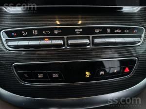 Melns Mercedes-Benz V 250 2023 Rīga, ar dzinēja tilpumu 2.00 L un nobraukumu 44 tūkst. km par 56300 €, foto 23 vietnē AUTOMOTO.COM.LV