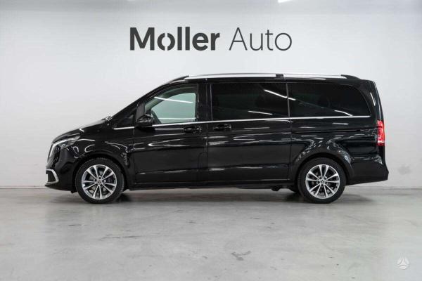 Melns Mercedes-Benz V 250 2023 Viļņa, ar dzinēja tilpumu 2.00 L un nobraukumu 117 tūkst. km par 46500 €, foto 2 vietnē AUTOMOTO.COM.LV