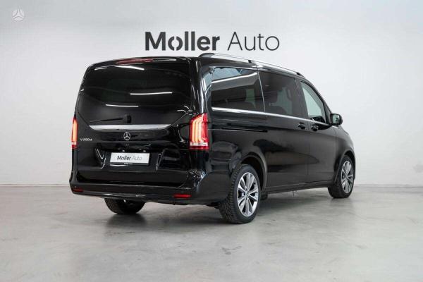 Melns Mercedes-Benz V 250 2023 Viļņa, ar dzinēja tilpumu 2.00 L un nobraukumu 117 tūkst. km par 46500 €, foto 3 vietnē AUTOMOTO.COM.LV