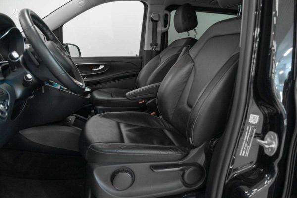 Melns Mercedes-Benz V 250 2023 Viļņa, ar dzinēja tilpumu 2.00 L un nobraukumu 117 tūkst. km par 46500 €, foto 7 vietnē AUTOMOTO.COM.LV