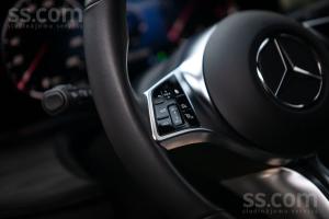 Melns Mercedes-Benz V 250 2025 Tukums, ar dzinēja tilpumu 2.00 L un nobraukumu 0 tūkst. km par 79990 €, foto 27 vietnē AUTOMOTO.COM.LV