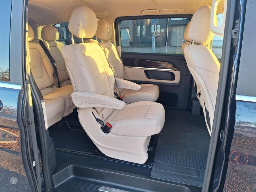 Blue Mercedes-Benz V 250 2016 in Kaunas, with an engine capacity of 2.14 L and mileage of 240 thousand km for 25550 €, photo 11 on AUTOMOTO.COM.LV