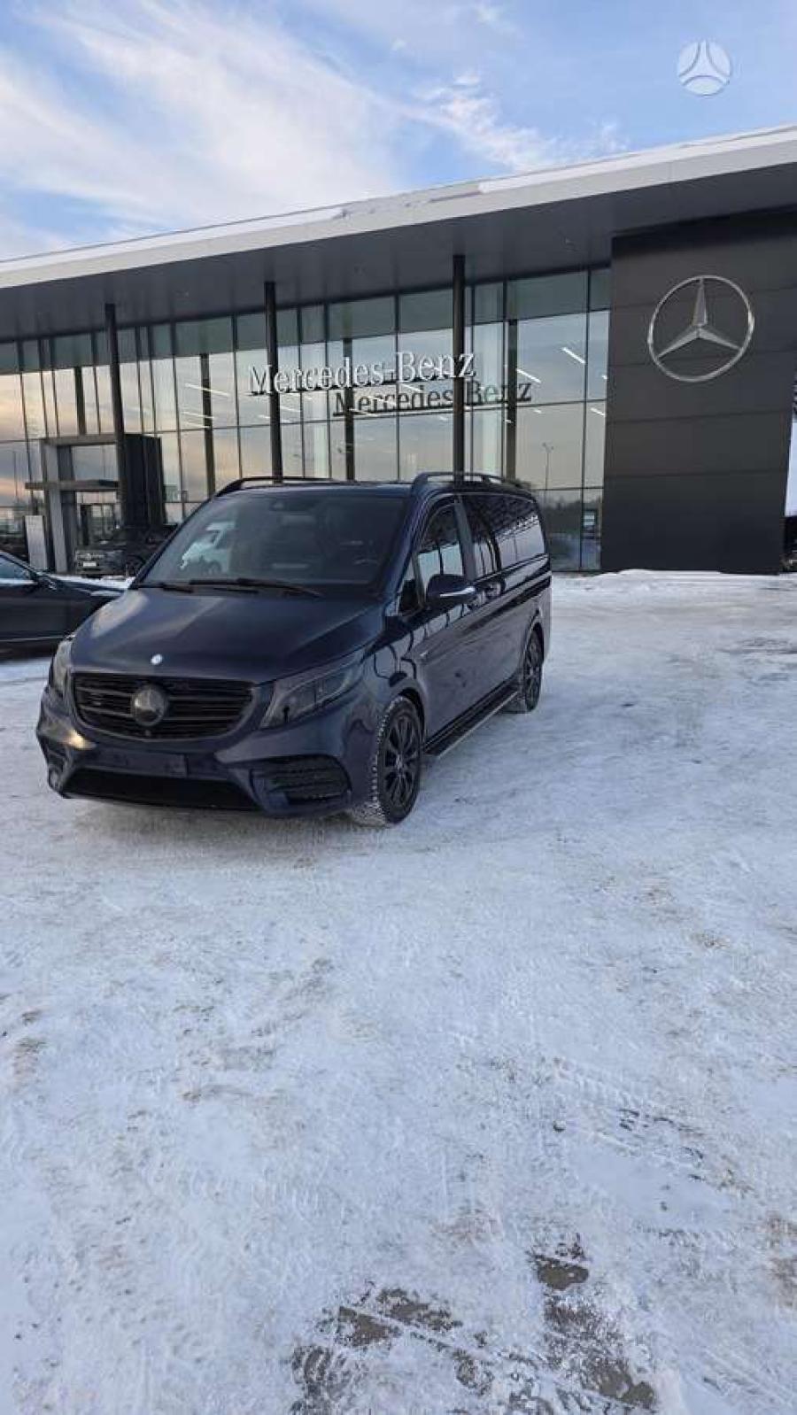 Blue Mercedes-Benz V 250 2016 in Klaipeda, with an engine capacity of 2.10 L and mileage of 157 thousand km for 33000 €, photo 3 on AUTOMOTO.COM.LV