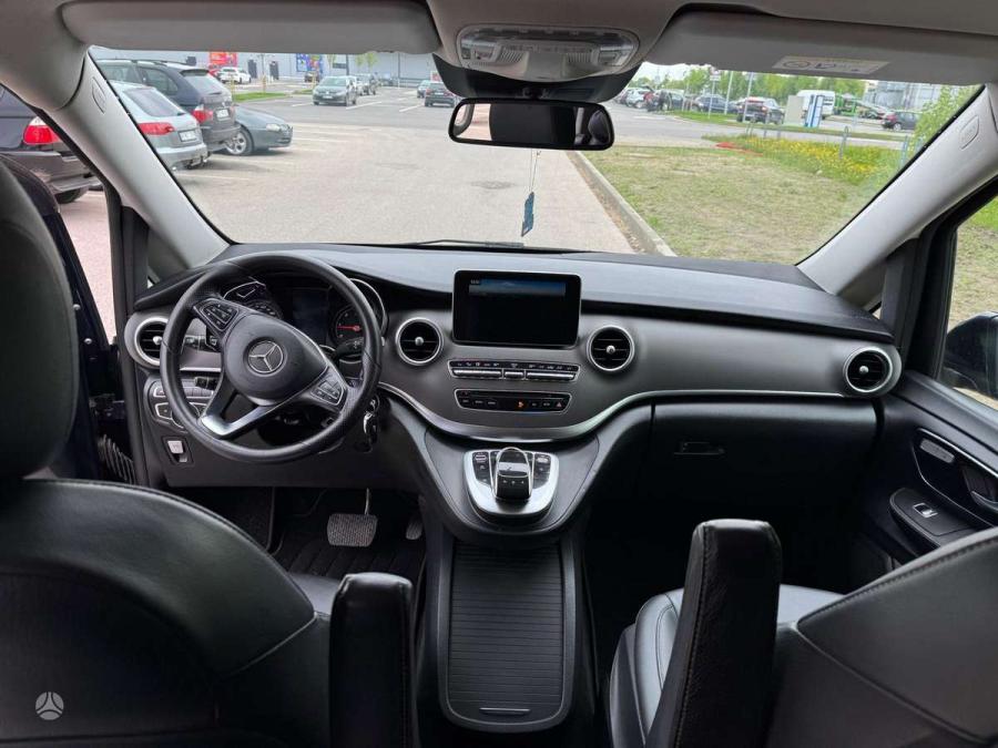 Blue Mercedes-Benz V 250 2018 in Kaunas, with an engine capacity of 2.14 L and mileage of 220 thousand km for 26500 €, photo 7 on AUTOMOTO.COM.LV