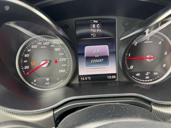 Blue Mercedes-Benz V 250 2018 in Kaunas, with an engine capacity of 2.14 L and mileage of 220 thousand km for 26500 €, photo 9 on AUTOMOTO.COM.LV