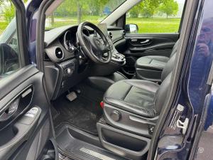 Blue Mercedes-Benz V 250 2018 in Kaunas, with an engine capacity of 2.14 L and mileage of 220 thousand km for 26500 €, photo 13 on AUTOMOTO.COM.LV