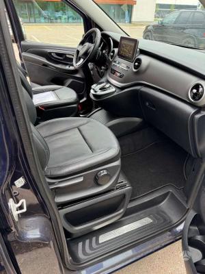 Blue Mercedes-Benz V 250 2018 in Kaunas, with an engine capacity of 2.14 L and mileage of 220 thousand km for 26500 €, photo 14 on AUTOMOTO.COM.LV
