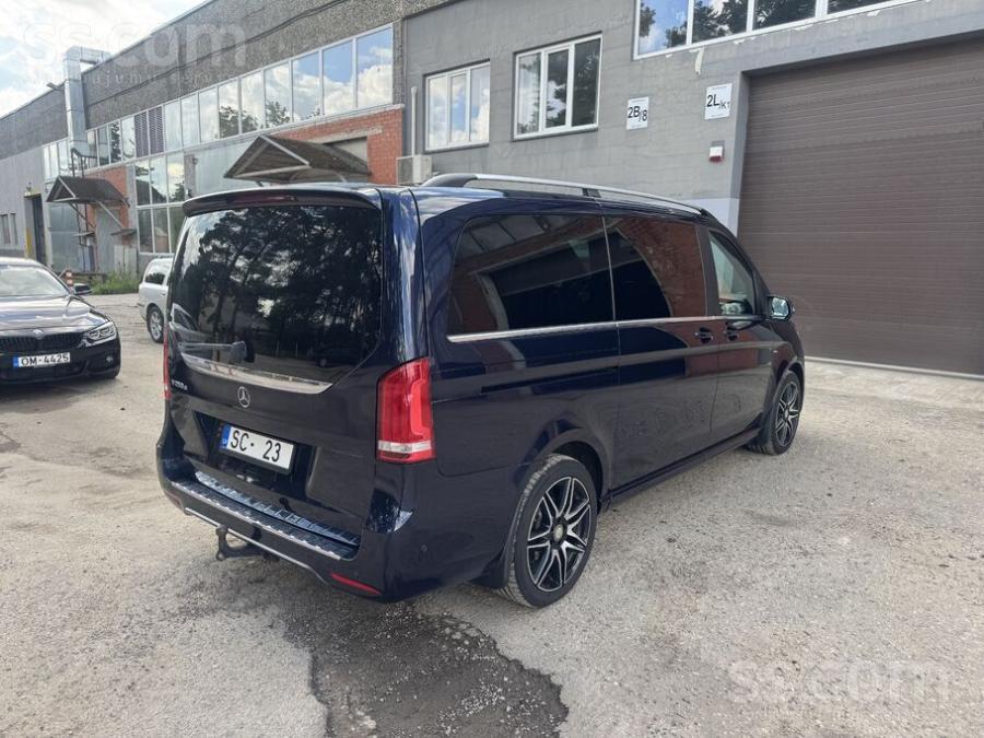 Blue Mercedes-Benz V 250 2017 in Jekabpils, with an engine capacity of 2.20 L and mileage of 354 thousand km for 24500 €, photo 4 on AUTOMOTO.COM.LV