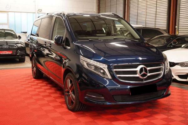 Zils Mercedes-Benz V 250 2016 Tartu, ar dzinēja tilpumu 2.14 L un nobraukumu 185 tūkst. km par 35900 €, foto 2 vietnē AUTOMOTO.COM.LV