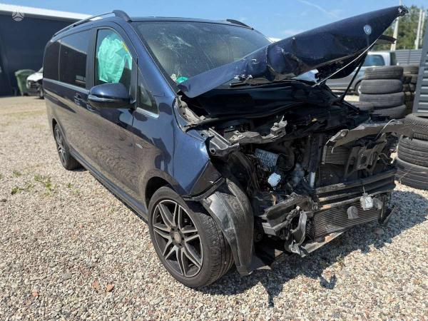 Zils Mercedes-Benz V 250 2016 Kauņa, ar dzinēja tilpumu 2.14 L un nobraukumu 169 tūkst. km par 13600 €, foto 5 vietnē AUTOMOTO.COM.LV