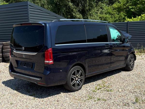 Zils Mercedes-Benz V 250 2016 Kauņa, ar dzinēja tilpumu 2.14 L un nobraukumu 169 tūkst. km par 13600 €, foto 10 vietnē AUTOMOTO.COM.LV