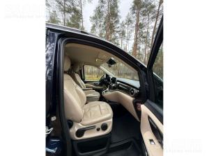 Zils Mercedes-Benz V 250 2016 Rīga, ar dzinēja tilpumu 2.10 L un nobraukumu 305 tūkst. km par 23500 €, foto 8 vietnē AUTOMOTO.COM.LV