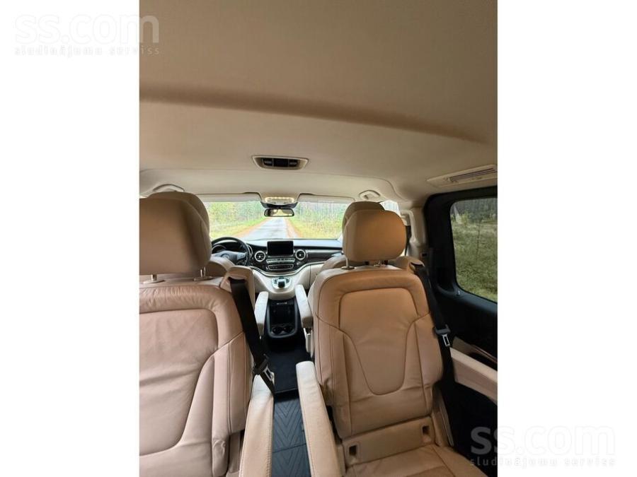 Zils Mercedes-Benz V 250 2016 Rīga, ar dzinēja tilpumu 2.10 L un nobraukumu 305 tūkst. km par 23500 €, foto 15 vietnē AUTOMOTO.COM.LV