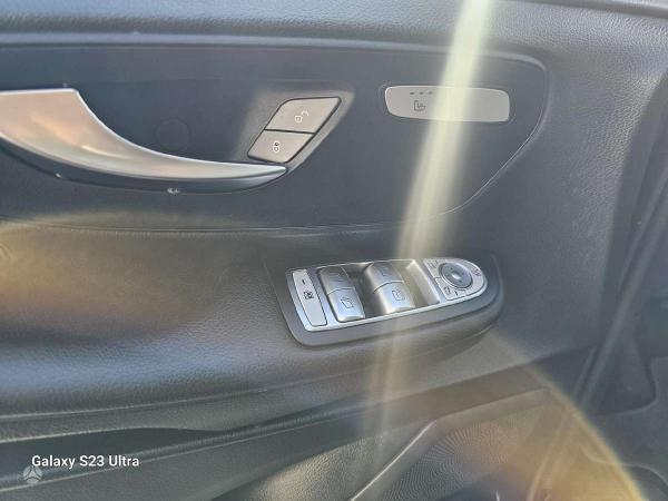 Zils Mercedes-Benz V 250 2017 Marijampole, ar dzinēja tilpumu 0.00 L un nobraukumu 150 tūkst. km par 29999 €, foto 13 vietnē AUTOMOTO.COM.LV