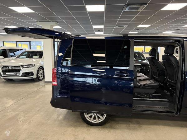 Blue Mercedes-Benz V 250 2017 in Klaipeda, with an engine capacity of 2.14 L and mileage of 259 thousand km for 30900 €, photo 10 on AUTOMOTO.COM.LV