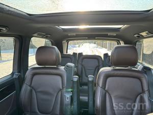 Blue Mercedes-Benz V 250 2017 in Riga, with an engine capacity of 2.20 L and mileage of 187 thousand km for 24900 €, photo 10 on AUTOMOTO.COM.LV