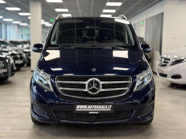 Zils Mercedes-Benz V 250 2017 Klaipėda, ar dzinēja tilpumu 2.14 L un nobraukumu 259 tūkst. km par 29900 €, foto 2 vietnē AUTOMOTO.COM.LV