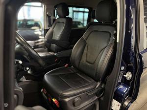 Blue Mercedes-Benz V 250 2017 in Klaipeda, with an engine capacity of 2.14 L and mileage of 259 thousand km for 29900 €, photo 25 on AUTOMOTO.COM.LV