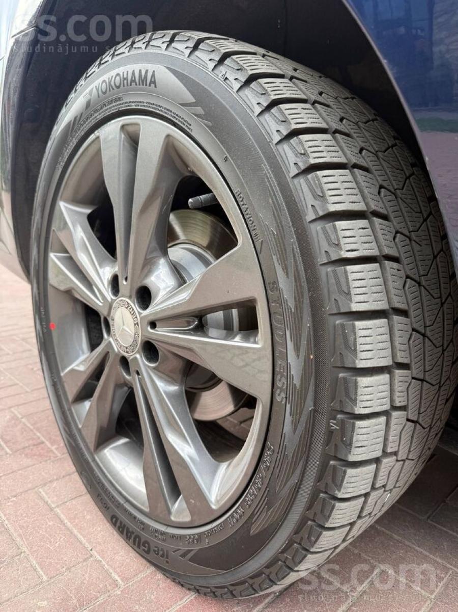 Zils Mercedes-Benz V 250 2017 Tallina, ar dzinēja tilpumu 2.10 L un nobraukumu 247 tūkst. km par 29900 €, foto 15 vietnē AUTOMOTO.COM.LV