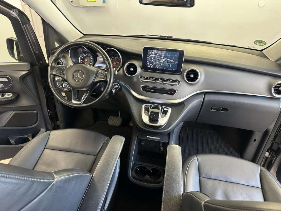 Brown Mercedes-Benz V 250 2014 in Marijampole, with an engine capacity of 2.14 L and mileage of 261 thousand km for 26700 €, photo 11 on AUTOMOTO.COM.LV