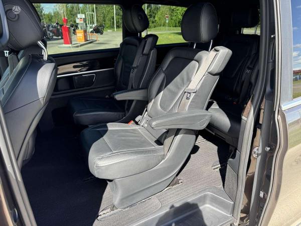 Brūns Mercedes-Benz V 250 2015 Tauragė, ar dzinēja tilpumu 2.14 L un nobraukumu 279 tūkst. km par 27300 €, foto 10 vietnē AUTOMOTO.COM.LV