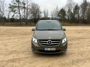 Brūns Mercedes-Benz V 250 2015 Rīga, ar dzinēja tilpumu 2.20 L un nobraukumu 179 tūkst. km par 26900 €, foto 2 vietnē AUTOMOTO.COM.LV