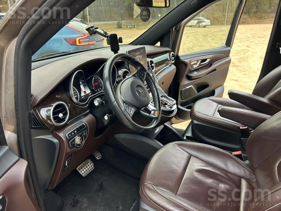 Brūns Mercedes-Benz V 250 2015 Rīga, ar dzinēja tilpumu 2.20 L un nobraukumu 179 tūkst. km par 26900 €, foto 15 vietnē AUTOMOTO.COM.LV