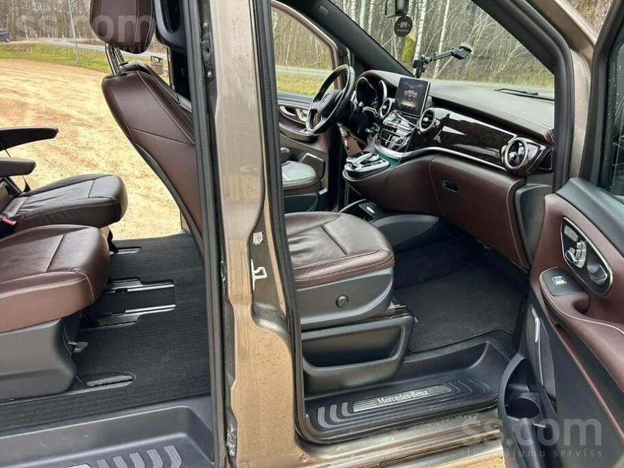 Brūns Mercedes-Benz V 250 2015 Rīga, ar dzinēja tilpumu 2.20 L un nobraukumu 179 tūkst. km par 26900 €, foto 16 vietnē AUTOMOTO.COM.LV