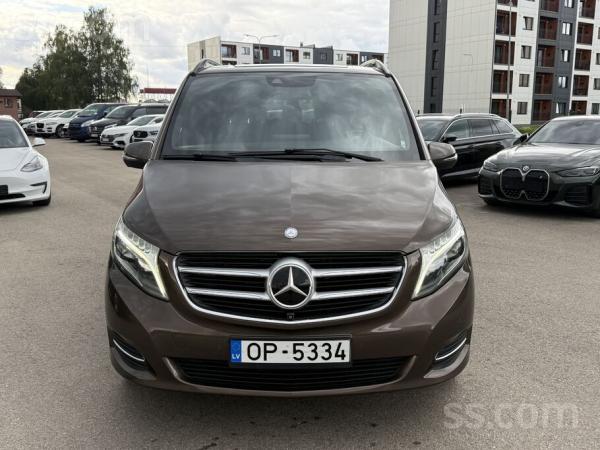 Brūns Mercedes-Benz V 250 2016 Jelgava, ar dzinēja tilpumu 2.20 L un nobraukumu 0 tūkst. km par 26500 €, foto 5 vietnē AUTOMOTO.COM.LV