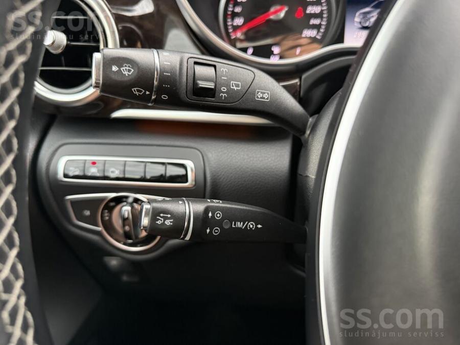 Brūns Mercedes-Benz V 250 2016 Jelgava, ar dzinēja tilpumu 2.20 L un nobraukumu 0 tūkst. km par 26500 €, foto 19 vietnē AUTOMOTO.COM.LV