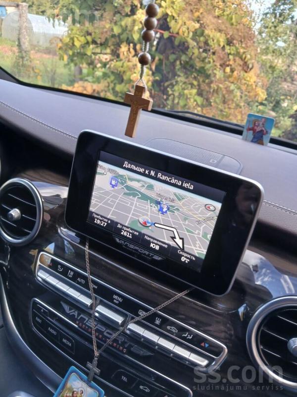 Mercedes-Benz V 250 2017 in Rezekne on AUTOMOTO.COM.LV Brown Mercedes-Benz V 250 2017 in Rezekne, with an engine capacity of 2.20 L and mileage of 325 thousand km for 22500 €, photo 9 on AUTOMOTO.COM.LV