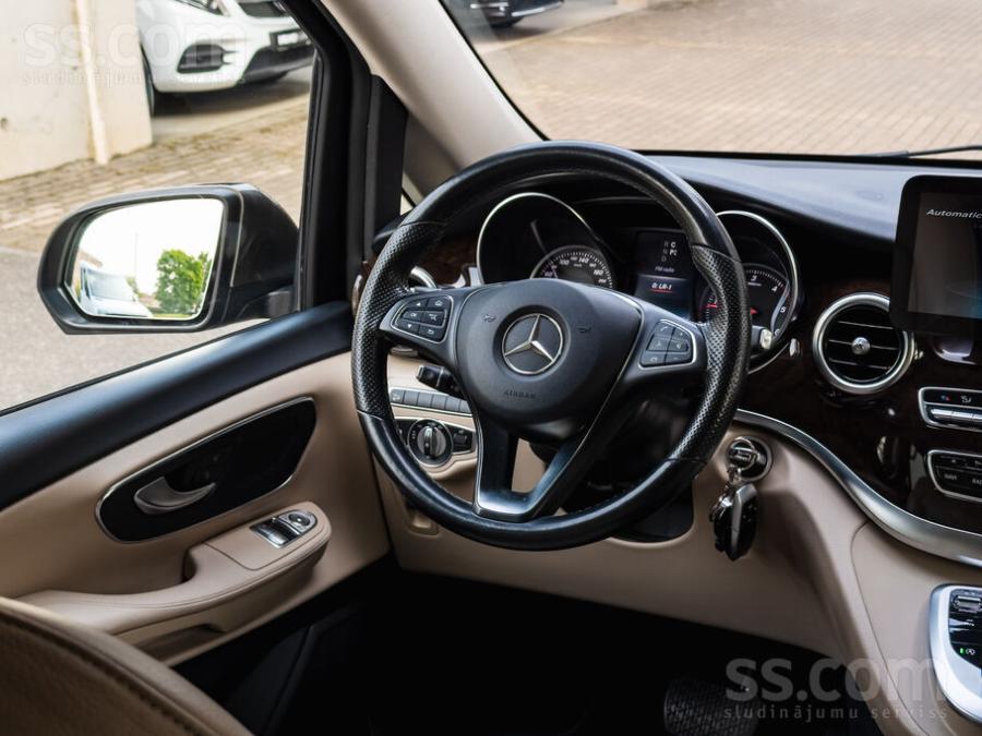 Brown Mercedes-Benz V 250 2018 in Riga, with an engine capacity of 2.20 L and mileage of 169 thousand km for 68900 €, photo 25 on AUTOMOTO.COM.LV