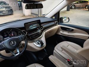 Brown Mercedes-Benz V 250 2018 in Riga, with an engine capacity of 2.20 L and mileage of 169 thousand km for 68900 €, photo 27 on AUTOMOTO.COM.LV