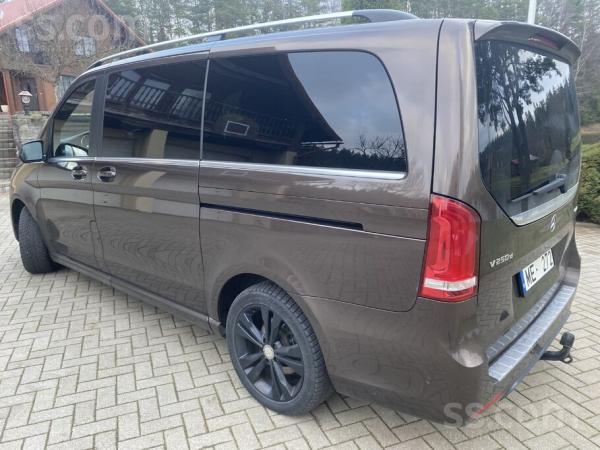 Brown Mercedes-Benz V 250 2018 in Riga, with an engine capacity of 2.20 L and mileage of 110 thousand km for 45000 €, photo 6 on AUTOMOTO.COM.LV