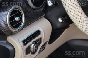 Brown Mercedes-Benz V 250 2016 in Riga, with an engine capacity of 2.10 L and mileage of 304 thousand km for 36495 €, photo 12 on AUTOMOTO.COM.LV