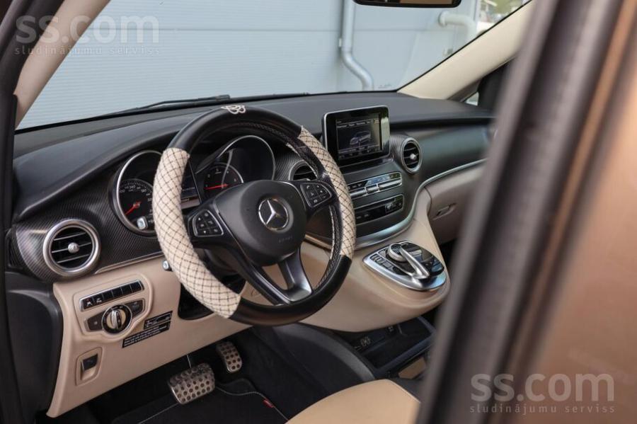 Brown Mercedes-Benz V 250 2016 in Riga, with an engine capacity of 2.10 L and mileage of 304 thousand km for 36495 €, photo 14 on AUTOMOTO.COM.LV