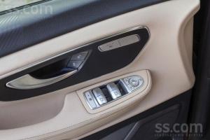 Brown Mercedes-Benz V 250 2016 in Riga, with an engine capacity of 2.10 L and mileage of 304 thousand km for 36495 €, photo 35 on AUTOMOTO.COM.LV