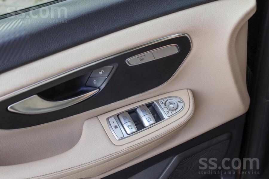 Brown Mercedes-Benz V 250 2016 in Riga, with an engine capacity of 2.10 L and mileage of 304 thousand km for 36495 €, photo 35 on AUTOMOTO.COM.LV